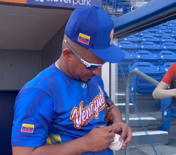 Representar a Venezuela es muy especial para Eduardo Escobar en su ...