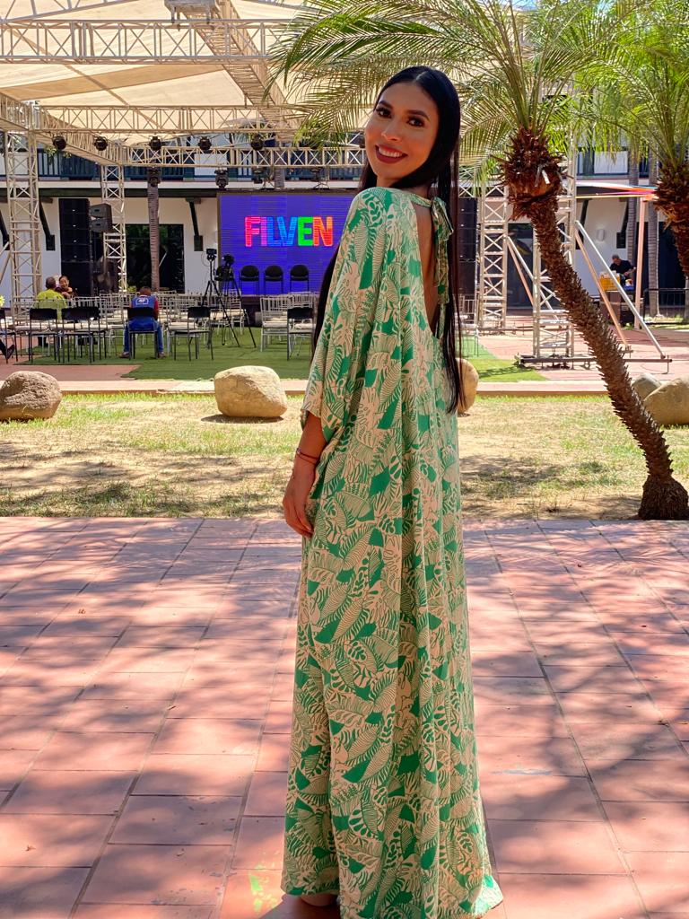 Maria Peinado se convirtió en “Una Princesa Llamada Zulia” en la FILVEN ...