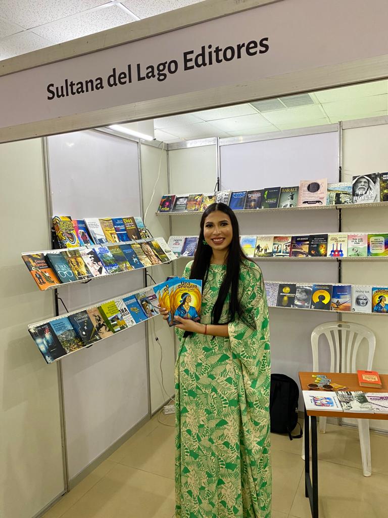 Maria Peinado se convirtió en “Una Princesa Llamada Zulia” en la FILVEN ...