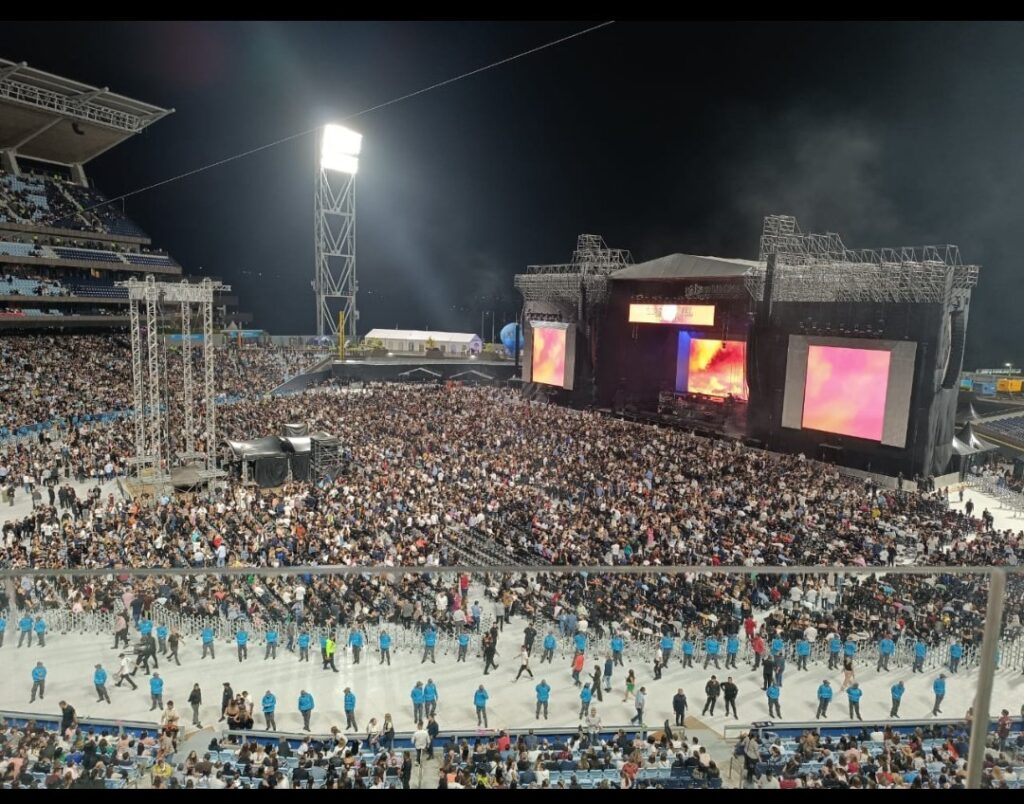 El "Sol de México" Dejó Asombrados a sus Devotos en un Espectáculo que ...