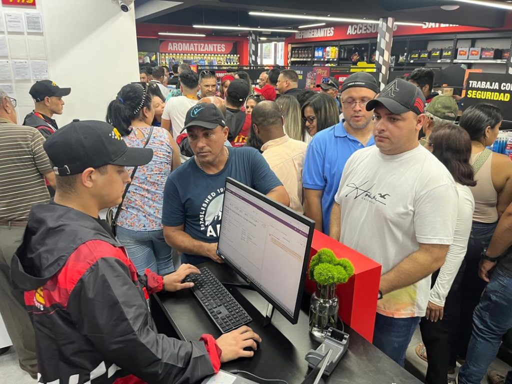 Pits Auto Parts, la tienda de repuestos más grande de Venezuela, llega a Maracaibo