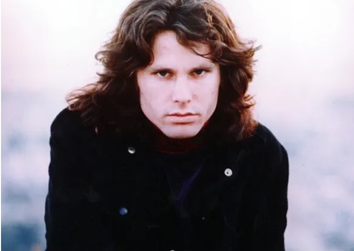 Hoy se cumplen 53 años de la muerte de Jim Morrison: El Rey Lagarto de ...