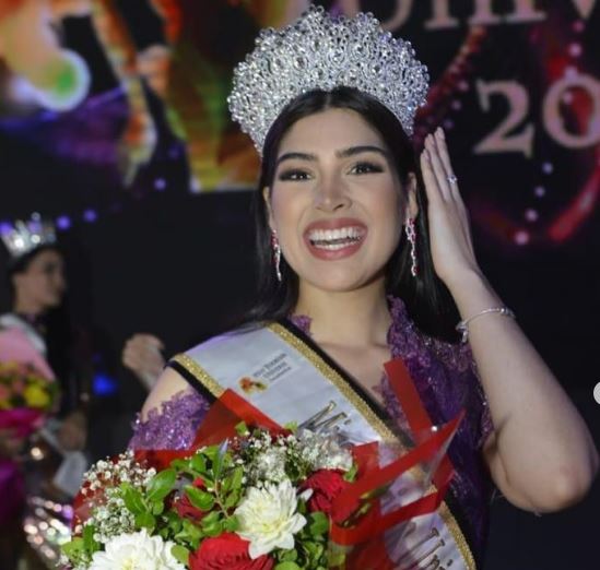 La zuliana Maurieth Cubillán se alzó con la corona del Miss Turismo ...