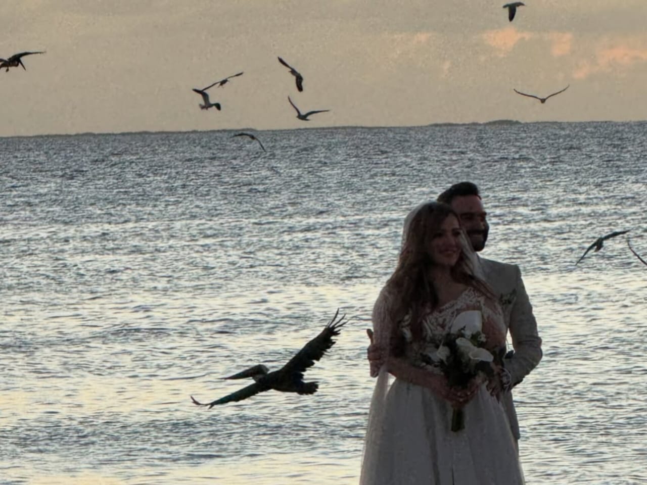 En Los Roques celebró su boda soñada la periodista Endrina Yepes con el ...