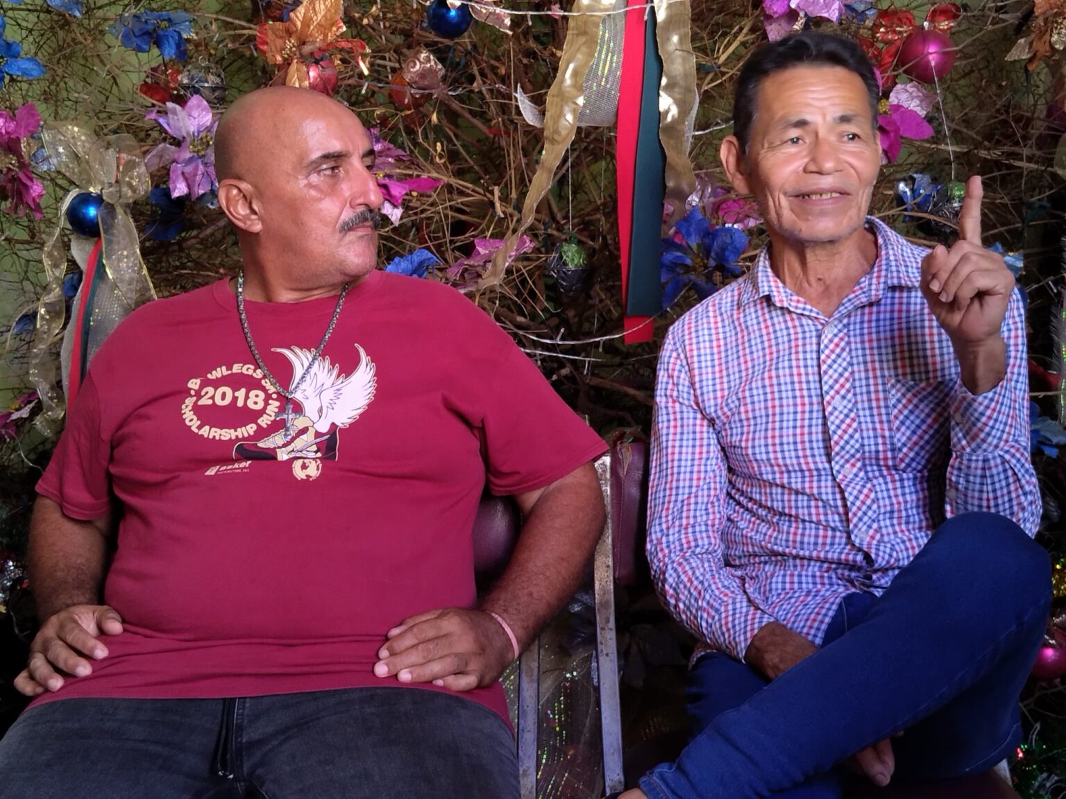 Cuatro metros de ingenio: Conozca el árbol navideño de la Calle ...