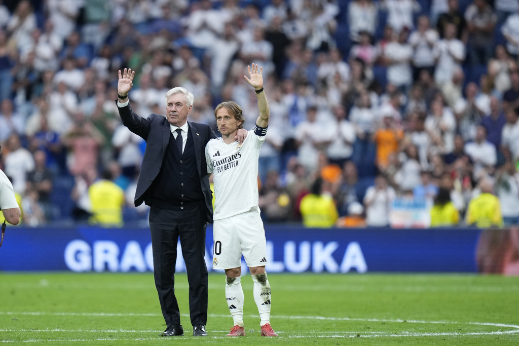 Real Madrid despide oficialmente a Luka Modrić y Carlo Ancelotti